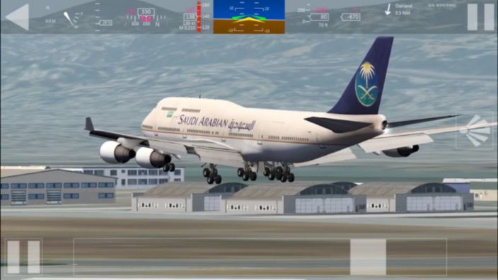 模拟飞行2020:波音747降落超小机场。翅膀差点折了ߘ