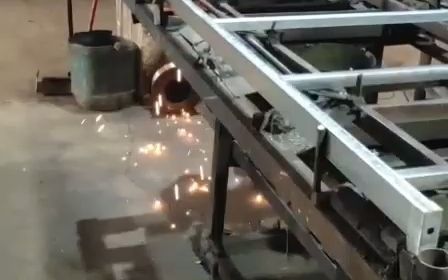 不锈钢铁架床安装铁架床找优粤工厂发铁架床款式多样规格齐全