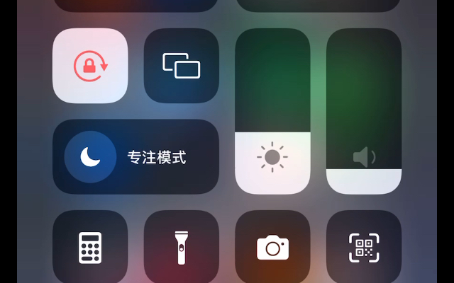 ...问题(经热心网友提醒已在最新的iOS&iPadOS15.4系统中修复,感谢)
