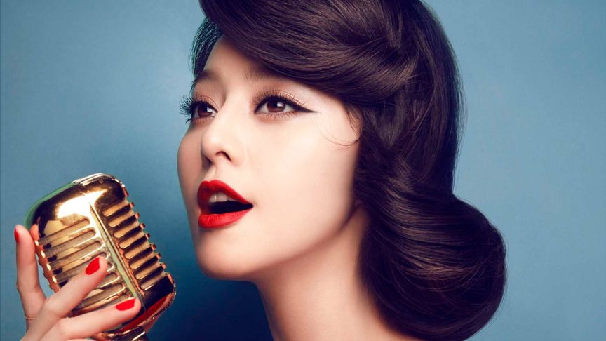 范冰冰凭一己之力站在了娱乐圈的巅峰,但因漏税滑下了人生低谷!