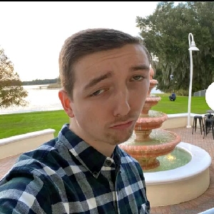 团山路199号杠把子 