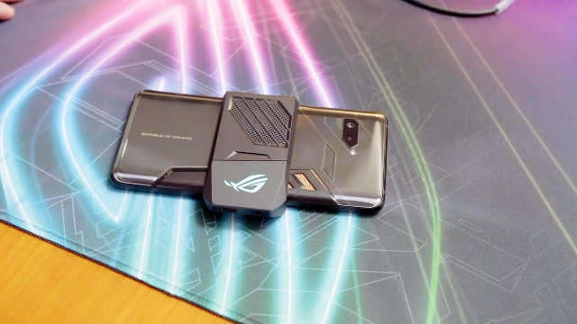 华硕ROG Phone游戏手机 超频