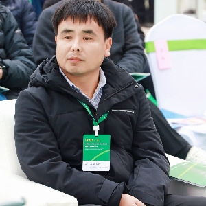 梁少雄_ 