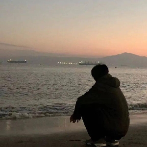 小虎挺傻 