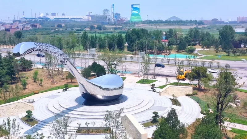 河北公路边上发现一"大银勺子",古人称司南又叫指南针!