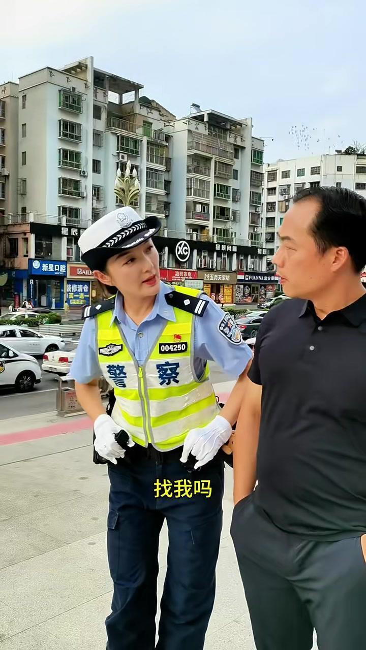 来一起加个班吧,凯里国贸不见不散!#交通安全宣传@公安部交通管理局
