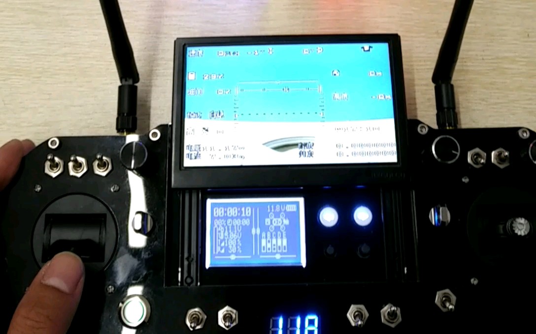 自制FPV滑屏一体遥控器