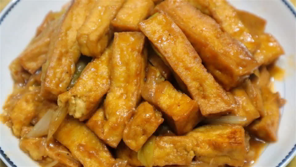 这才是葱烧豆腐最好吃的做法,大厨讲解详细