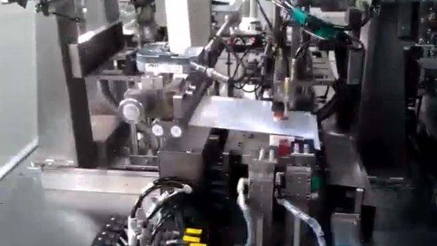锂电池单工位叠片机