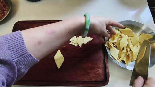 三鲜千张砂锅一炖满屋香!简单家常菜竟这么好吃