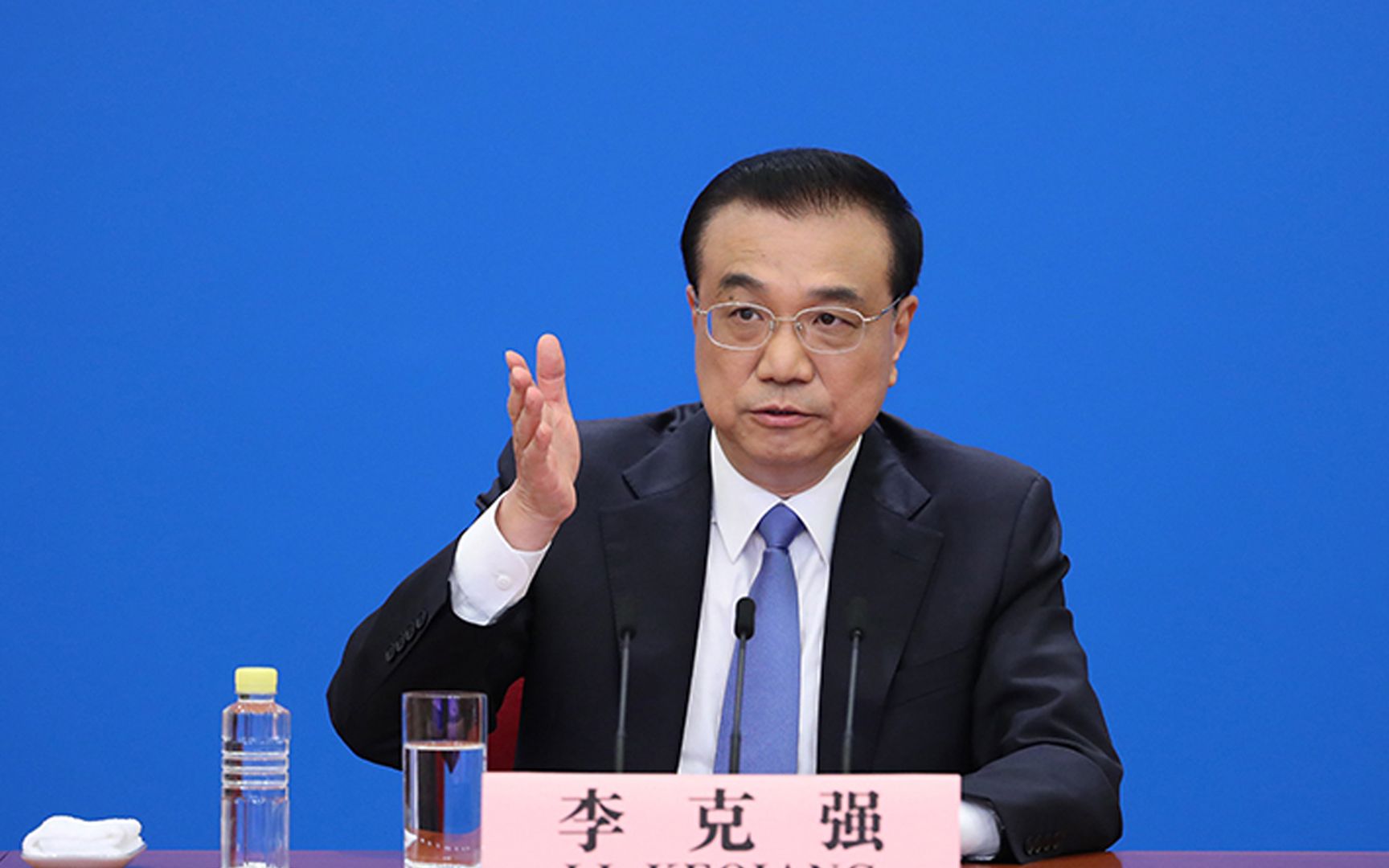 会采取哪些措施保证资金惠及企业和老百姓?李克强总理回应