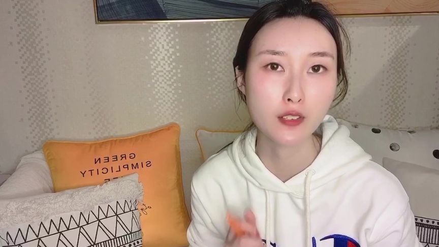 留住青春靠双手,简单易学的拨筋棒操作手法,让你皮肤紧致有弹性