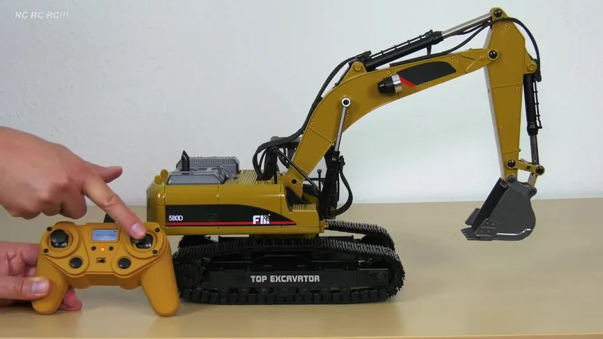 开箱实拍-遥控全金属模型-卡特CAT 322D挖掘机测试视频