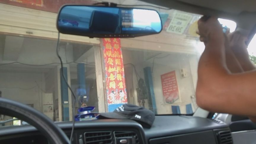 加装行车记录仪,看了视频以后你也学会加装了