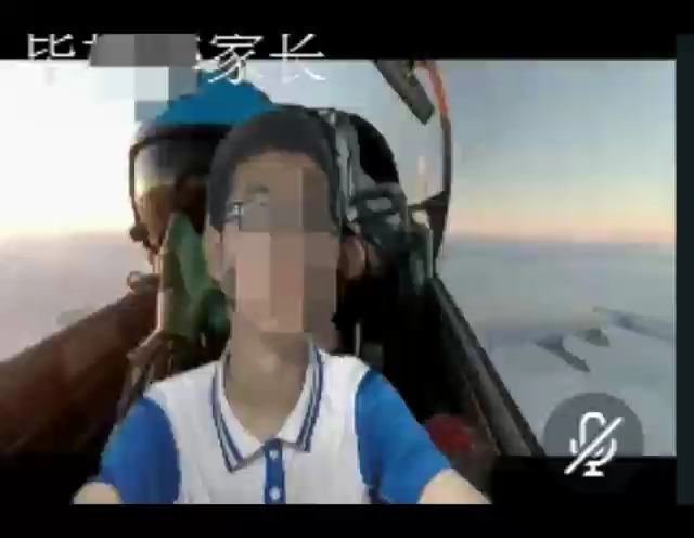 [亲身体验]网课开虚拟背景是什么感受?