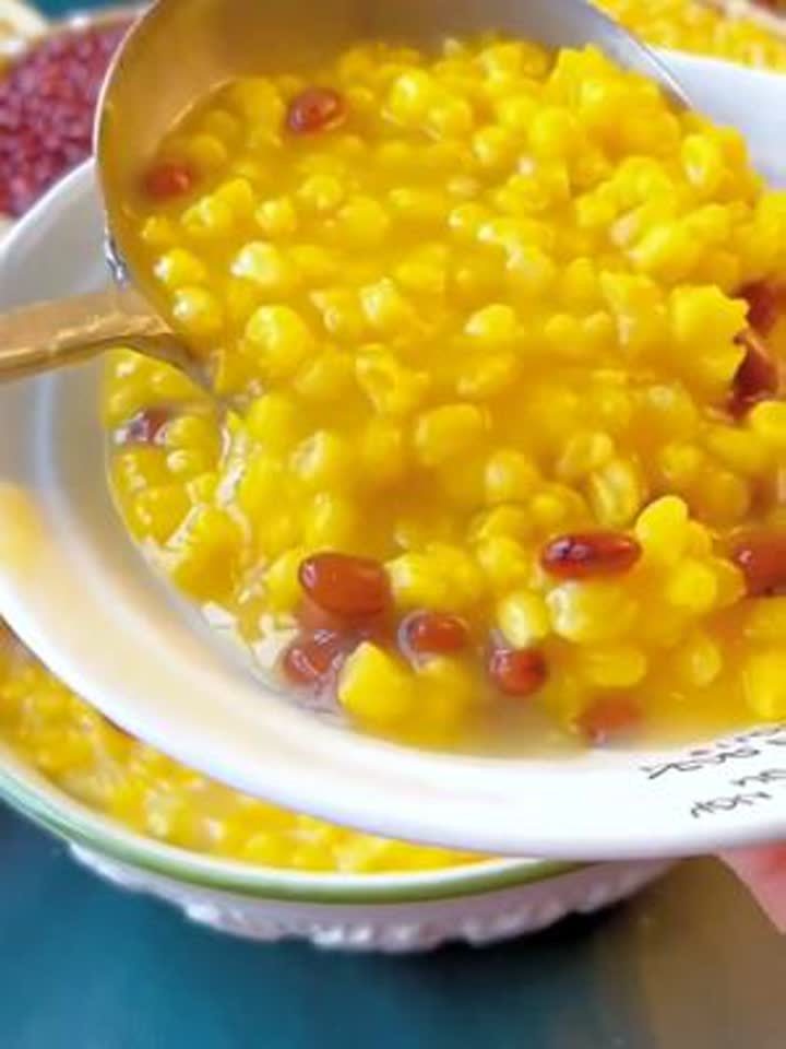 这个玉米大碴子真的太好吃了,满满的玉米仁,软糯粘稠,爱吃主食的一定...
