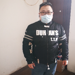 机车胖哥的美食生活 