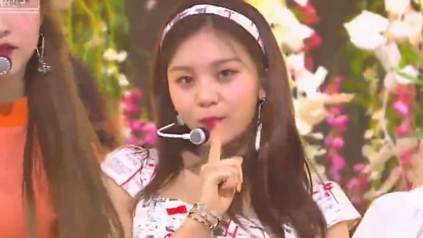 GFRIEND新歌6获打歌一位,最新舞台公开!旋律越听越洗脑