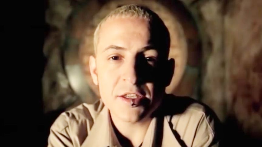 看大神翻译国外歌曲《In The End》,一路走好,我敬爱的歌手,愿你在...