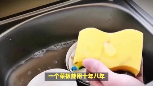 这5样厨房用品赶紧扔!再穷也不能拿健康开玩笑!