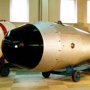 氢弹之下无冤魂 