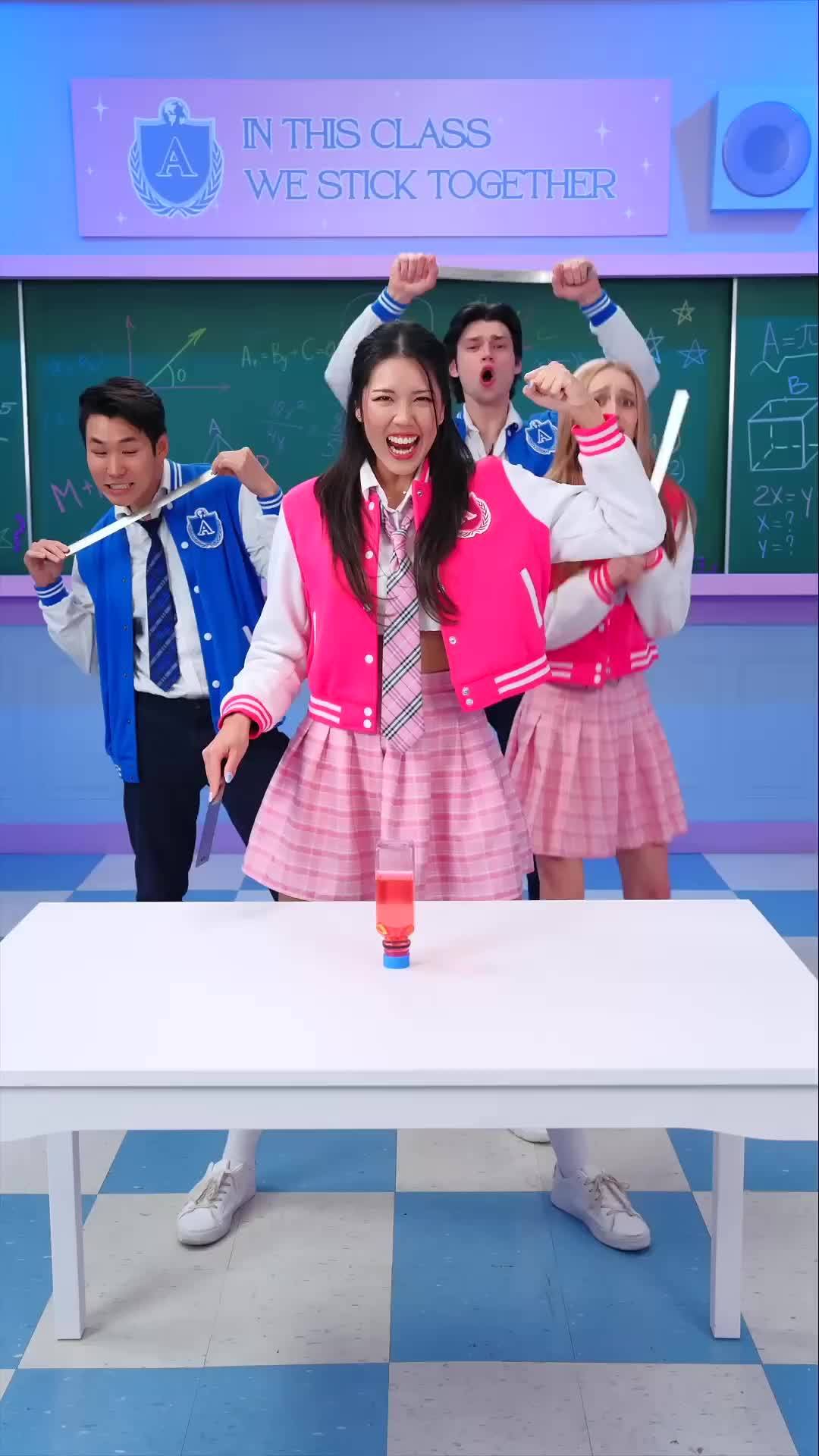 同学课堂趣味互动