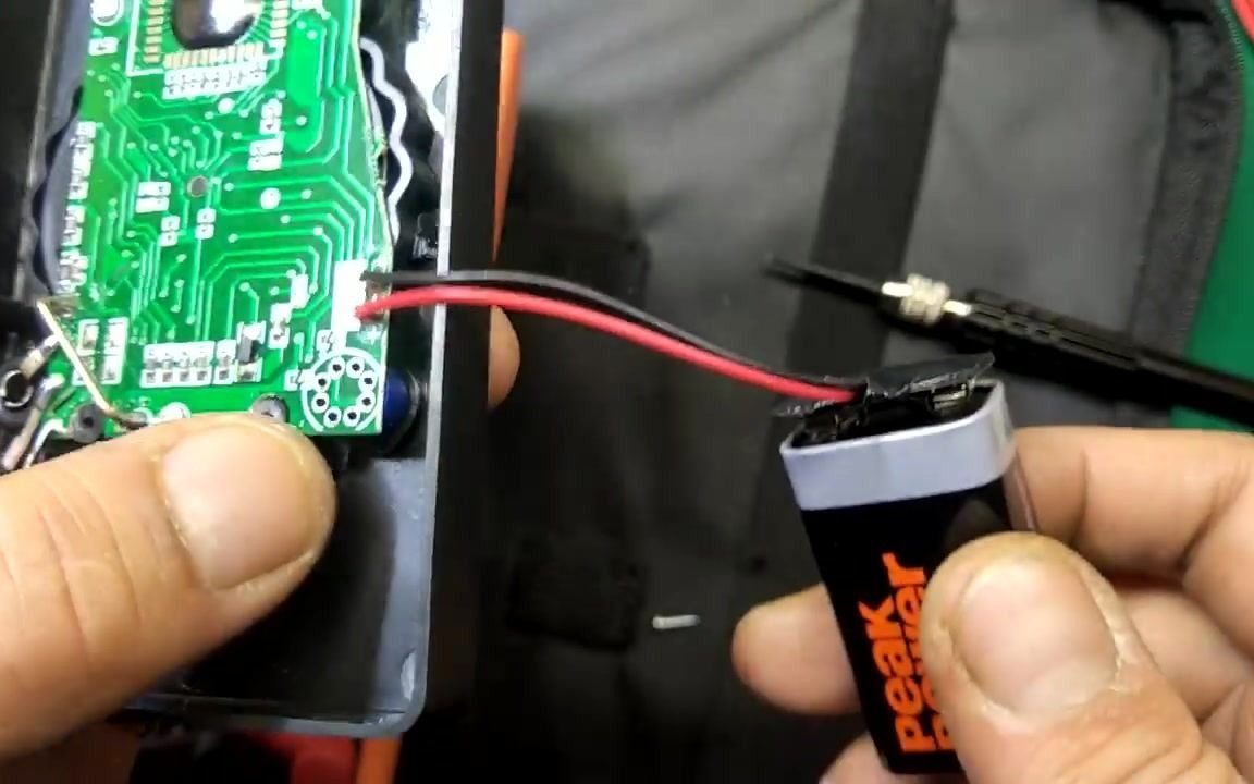 几块钱的万用表,看看能不能用