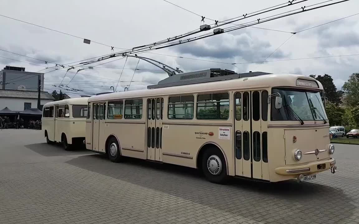 (德国东部城市埃伯斯瓦尔德) 体验历史悠久的无轨电车