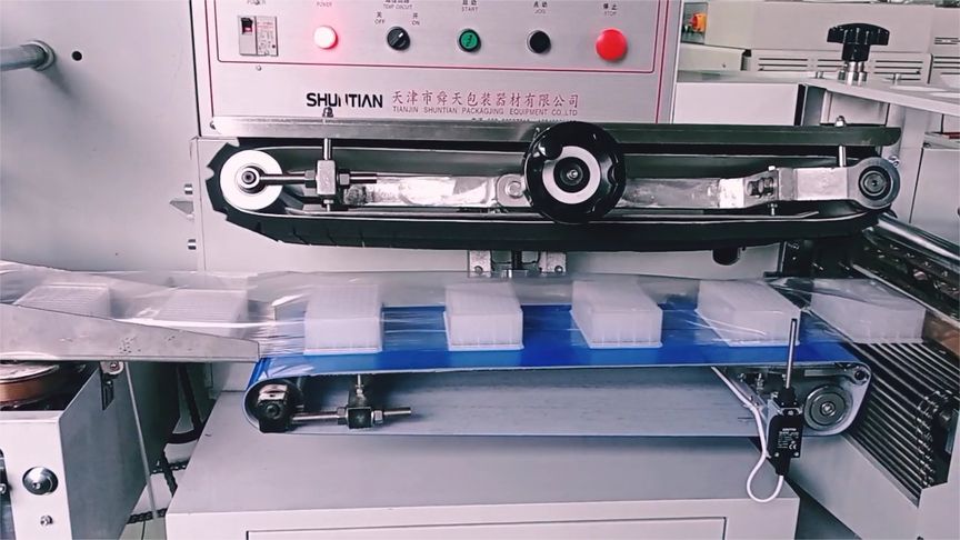 盒类枕式包装机 自动热收缩包装机