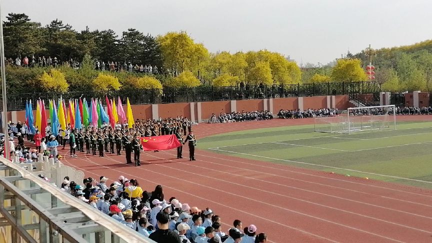 小学生运动会各年级入场式完整版
