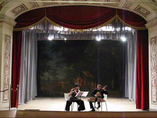 我们的古典吉他老师,在19世纪音乐会上