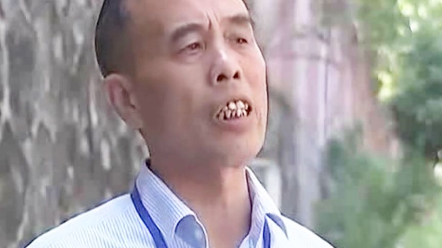 男子欠钱不还成被告,不履行判决,法院强制执行拍卖他名下的别墅