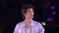 湖南卫视2020-2021跨年演唱会  华晨宇再现大魔王实力，舞台表演令人着迷