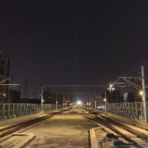 霸都豪气冲天 
