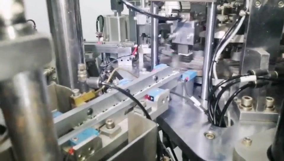 #自动化 组装编码器,努力做好设备,助力客户尽早#上市成功!
