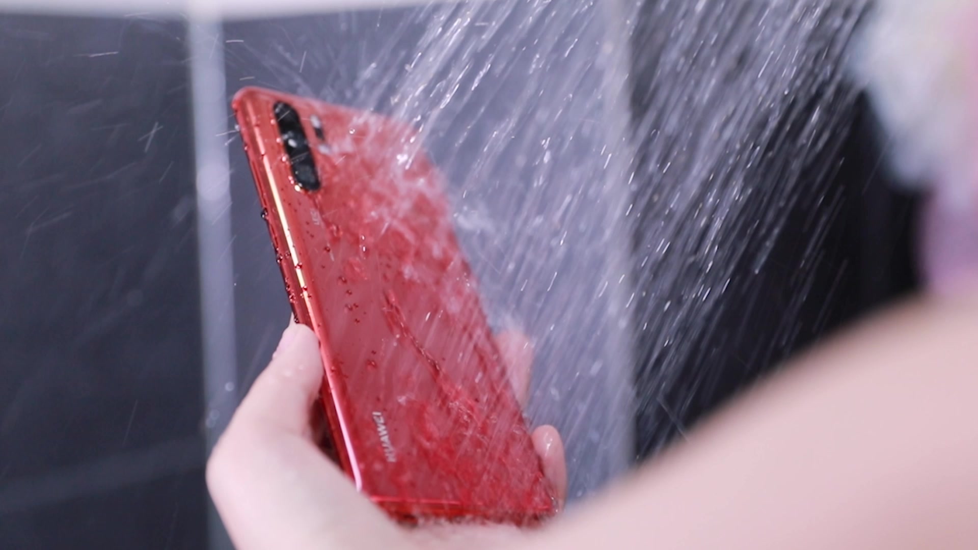 【花粉没想到】华为p30 pro IP68级防水实测