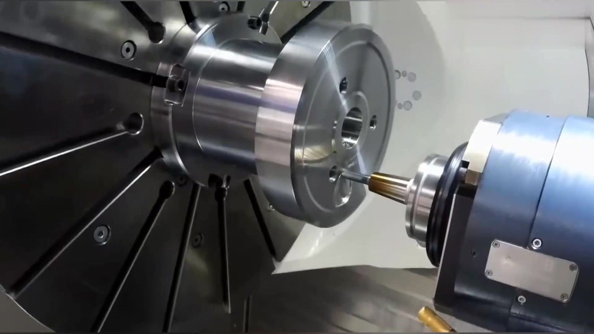 又一波机械制造视频,看得太过瘾了