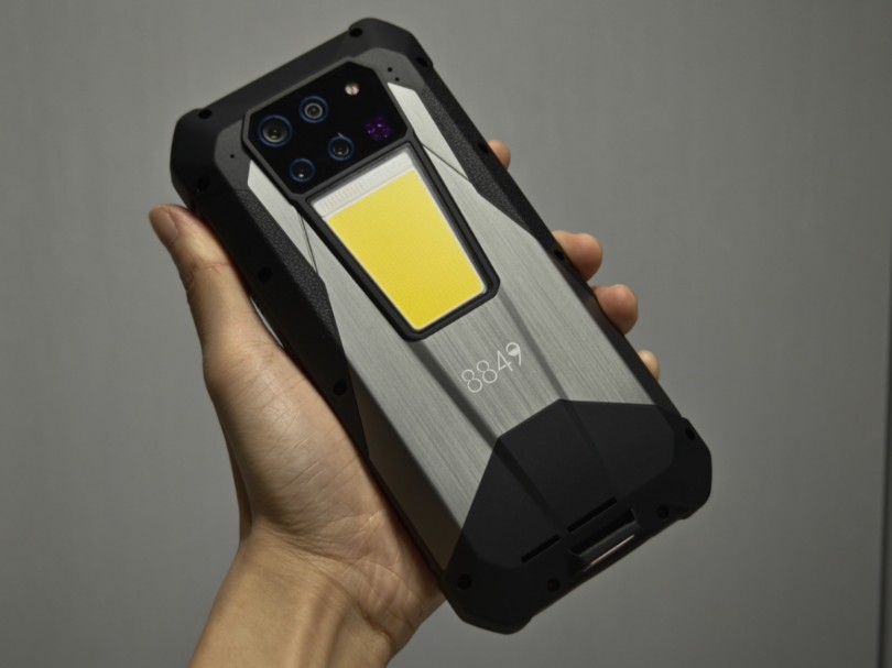 炫酷狂拽吊炸天的tank3pro手机?什么你是Lcd党快过来吧你!