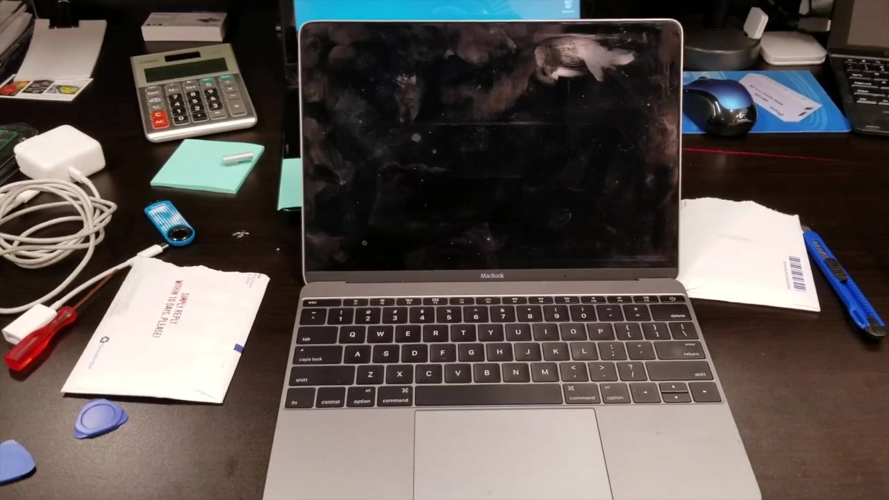 白人大哥 教你怎么修复macbook usb接口