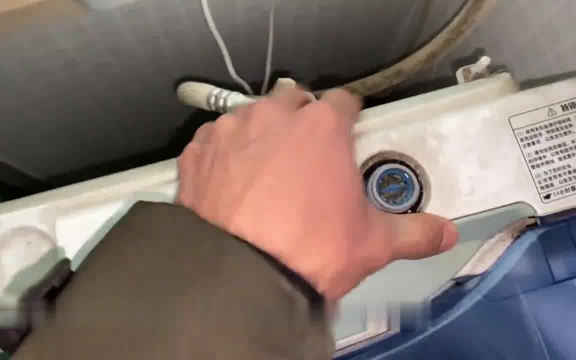 三洋洗衣机不能进水启动