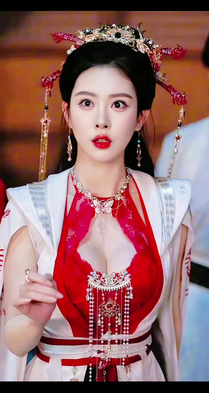 #传统服饰 #汉服穿搭 #旗袍裙服装 #旗袍时尚女装 #汉民族传统服饰