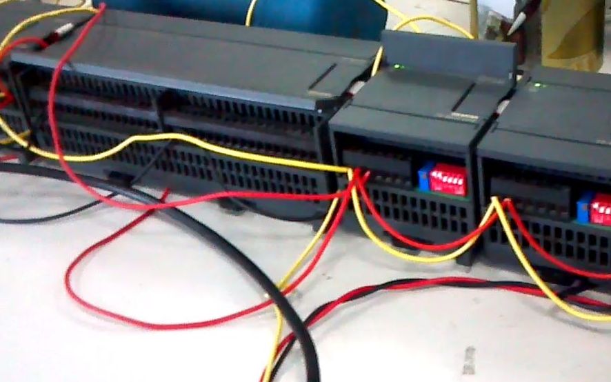 没有编程电缆?串口线一样连接西门子S7200PLC