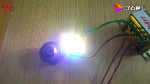 发光二极管能用来做整流吗?四个LED桥式整流,光芒闪闪真漂亮