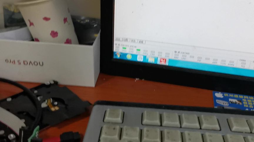 移动硬盘更换磁头恢复数据