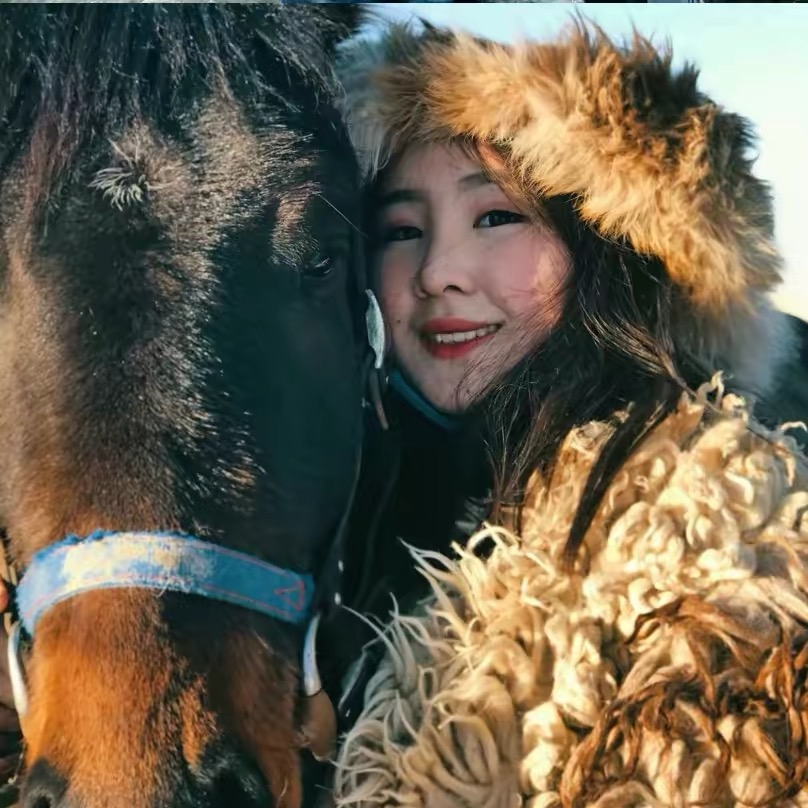 马背少女驰娜尔 