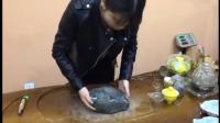 7.2公斤重的翡翠原石, 一刀切出一堆完美手镯! 你猜赚了多少钱?