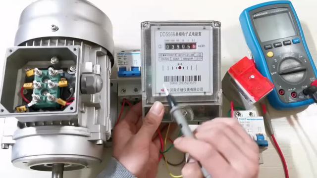 原来电费是这样计算出来的,如果你怀疑家里电费高,就自己算一下