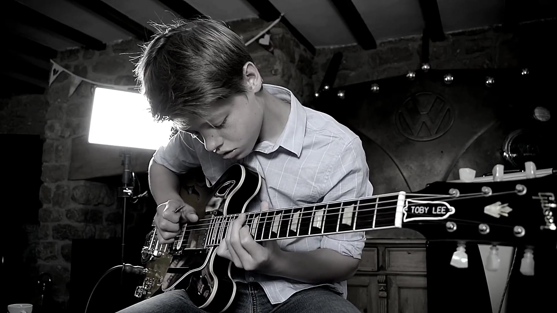 【SRV还世小弟弟】十多岁你在干嘛,别人小弟弟已经在弹布鲁斯了!