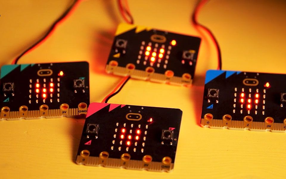 BBC micro:bit V2.0新版主板,新增功能演示,快来一起玩转吧!