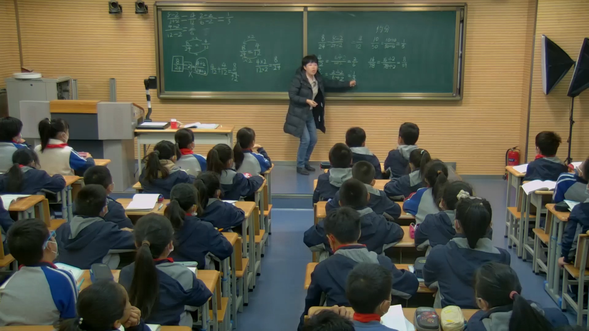 【北师大版数学五年级上册】《约分》 张静老师